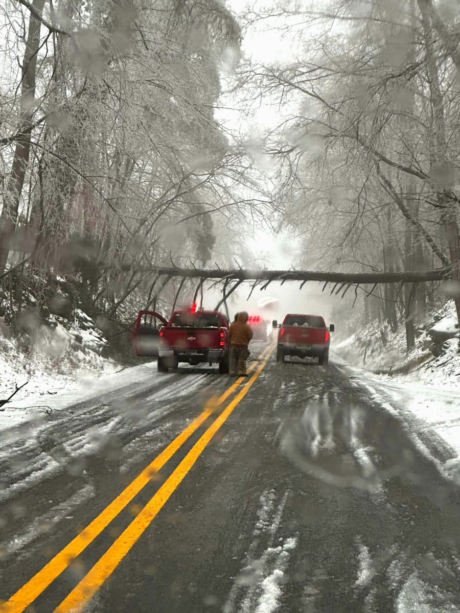 Wicked winter storm paralyzes the region – The Russell County Newspapers